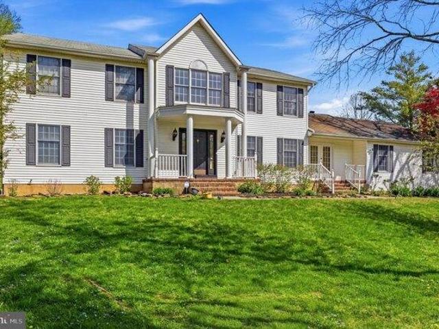 house with 5 bedroom, Hopewell NJ DLS102564917
