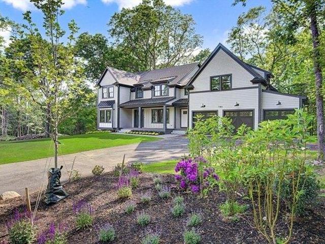 house with 5 bedroom, Hopkinton MA DLS102860313