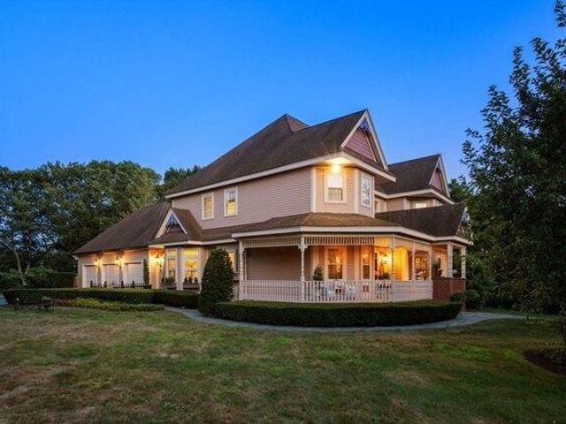 house with 5 bedroom, Hopkinton MA ES102824133