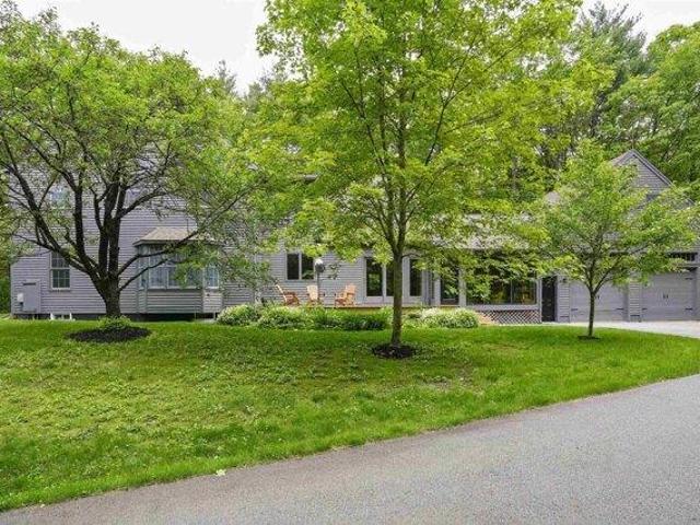 house with 5 bedroom, Hopkinton NH ES103930194