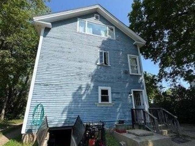 house with 5 bedroom, Hopkinton RI DLS102776964