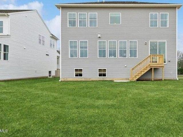 house with 5 bedroom, Howell NJ DLS102315108