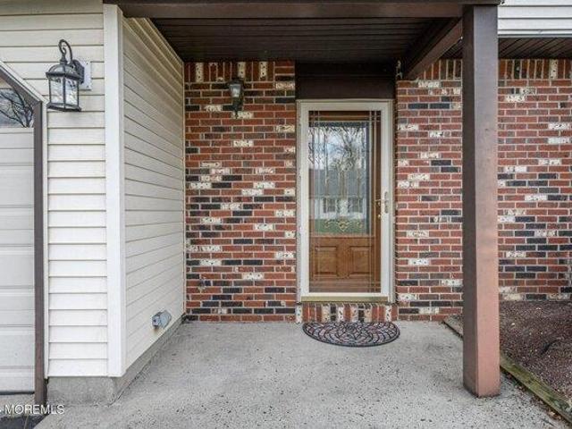 house with 5 bedroom, Howell NJ DS101706425