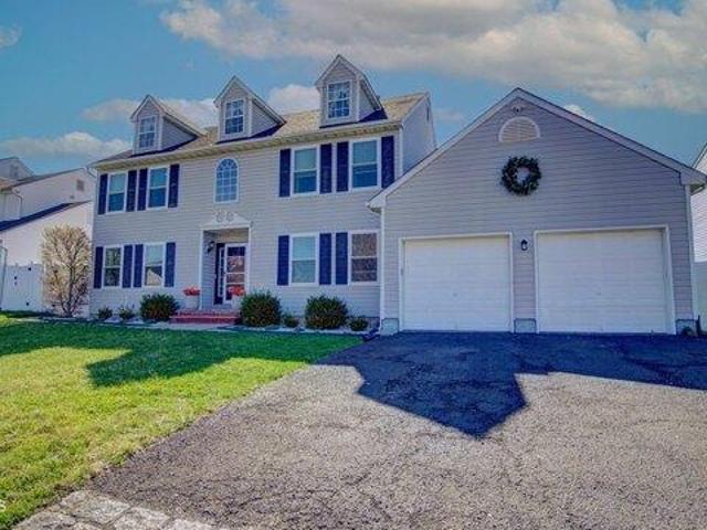 house with 5 bedroom, Howell NJ DS102800764