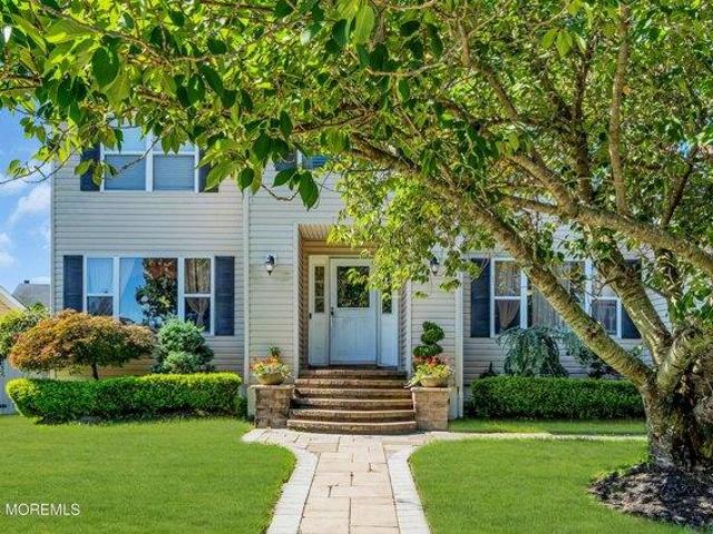 house with 5 bedroom, Howell NJ ES104568525