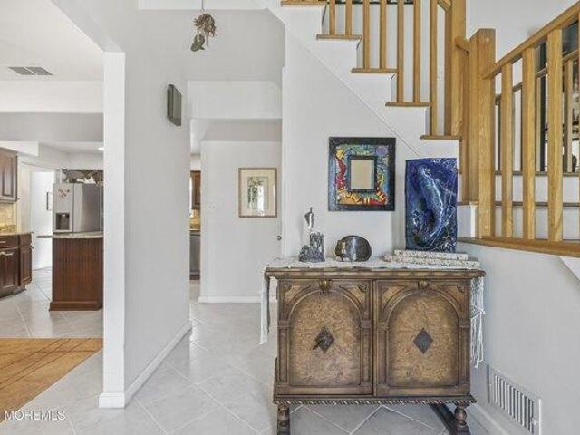 house with 5 bedroom, Howell NJ ES104608380