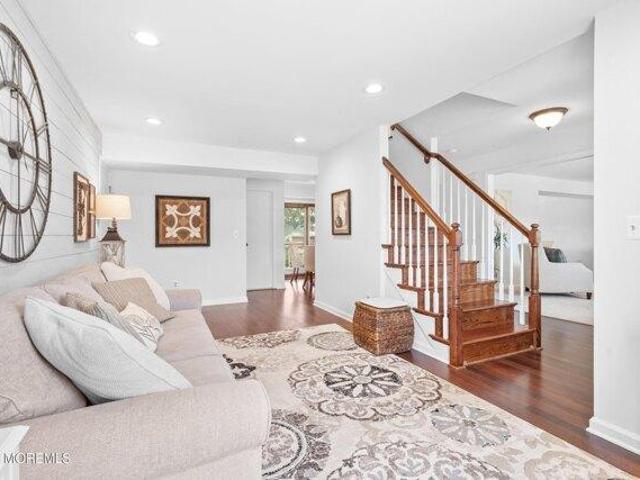 house with 5 bedroom, Howell NJ ES104761135