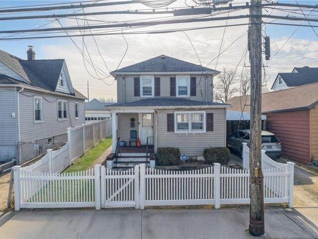 house with 5 bedroom, Inwood NY DLS101800767