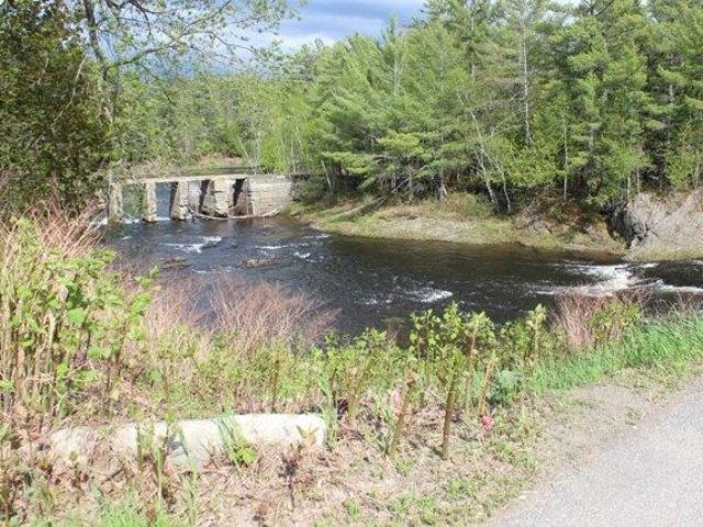 house with 5 bedroom, Island Falls ME DS102563785