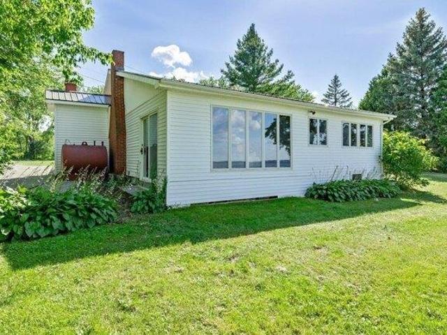 house with 5 bedroom, Isle La Motte VT ES104605884