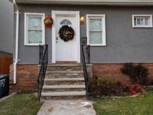 house with 5 bedroom, Irvington NJ ES104237538