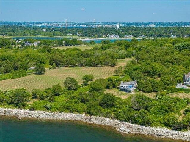 house with 5 bedroom, Jamestown RI DS102412138