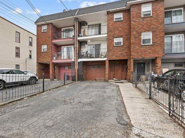 house with 5 bedroom, Jersey City NJ DLS101781283
