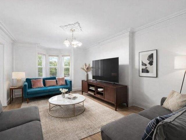 house with 5 bedroom, Jersey City NJ DLS101998290
