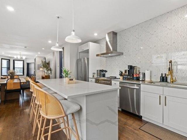 house with 5 bedroom, Jersey City NJ DS102347093
