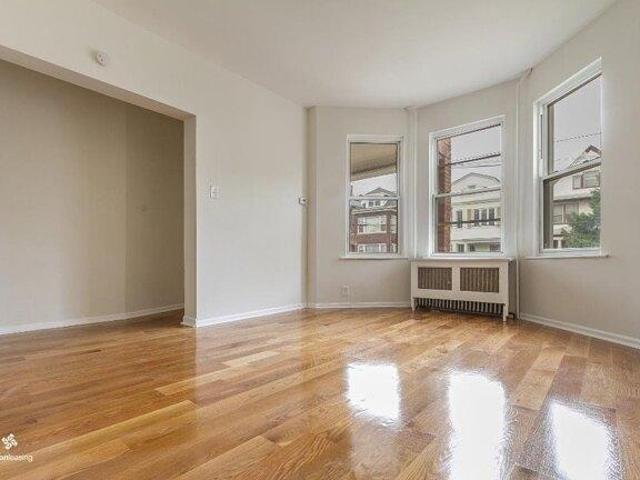 house with 5 bedroom, Jersey City NJ DS104410289
