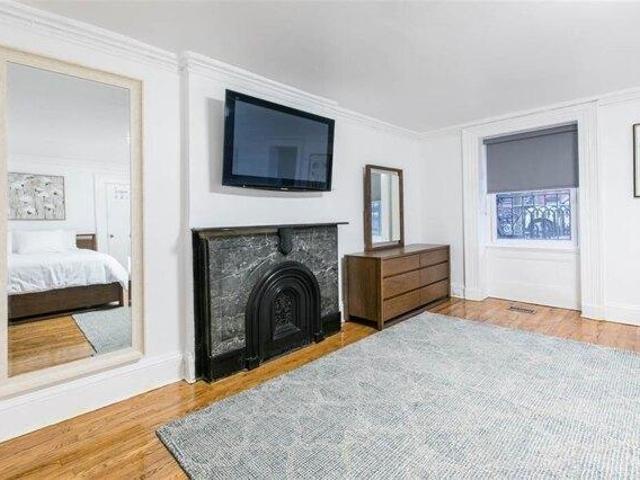 house with 5 bedroom, Jersey City NJ ES103190193