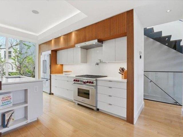 house with 5 bedroom, Jersey City NJ ES103620246