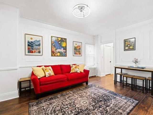 house with 5 bedroom, Jersey City NJ ES104192143