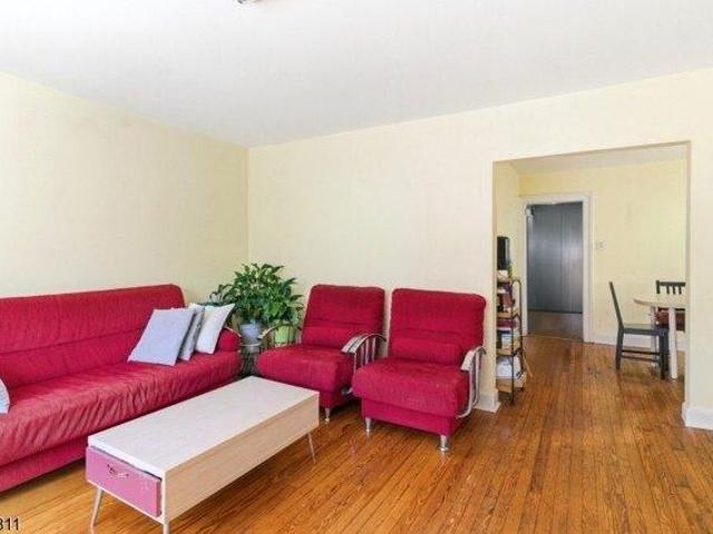 house with 5 bedroom, Jersey City NJ ES104853608