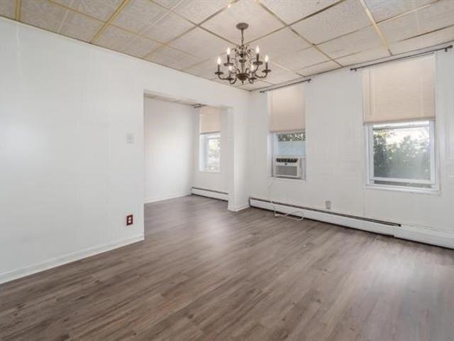 house with 5 bedroom, Jersey City NJ ES105156280
