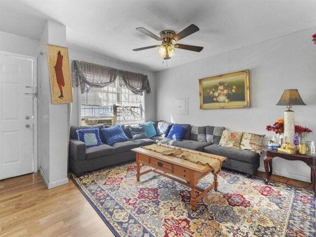 house with 5 bedroom, Jersey City NJ ES105172372