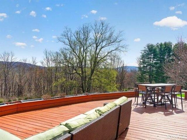 house with 5 bedroom, Kent CT ES105206640