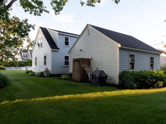 house with 5 bedroom, Kennebunkport ME ES104331856