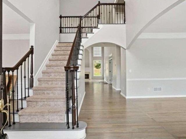 house with 5 bedroom, Kennesaw GA DLS88247558