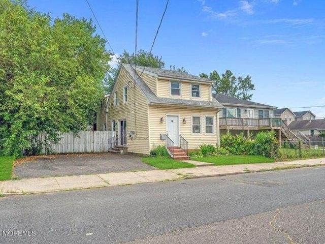 house with 5 bedroom, Keansburg NJ DLS102763086