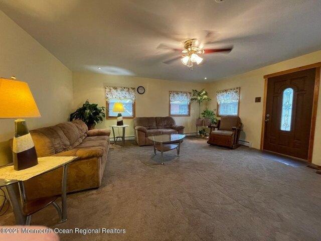 house with 5 bedroom, Keansburg NJ DS102256157