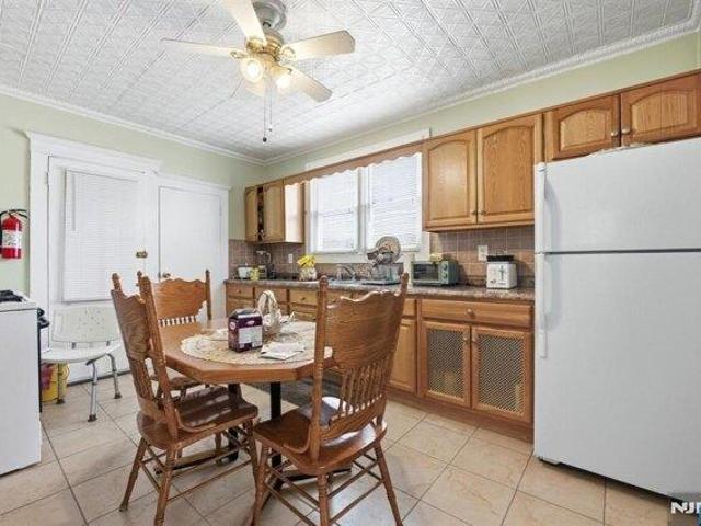 house with 5 bedroom, Kearny NJ DS102256062
