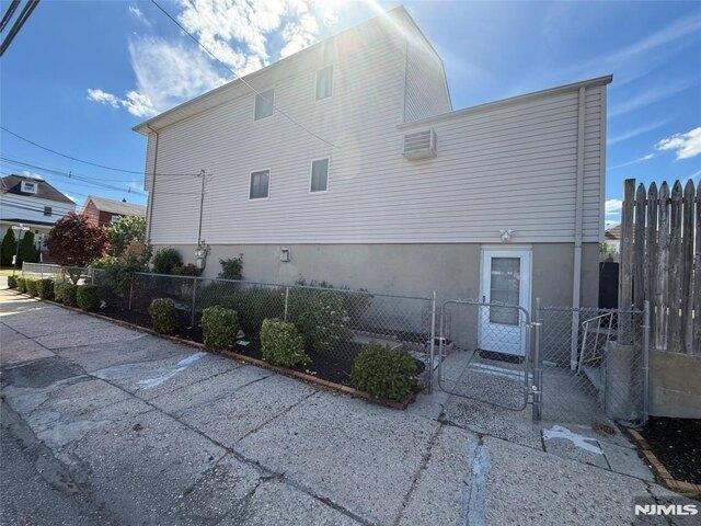 house with 5 bedroom, Kearny NJ DS103665552