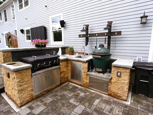 house with 5 bedroom, Keene NH ES105096078