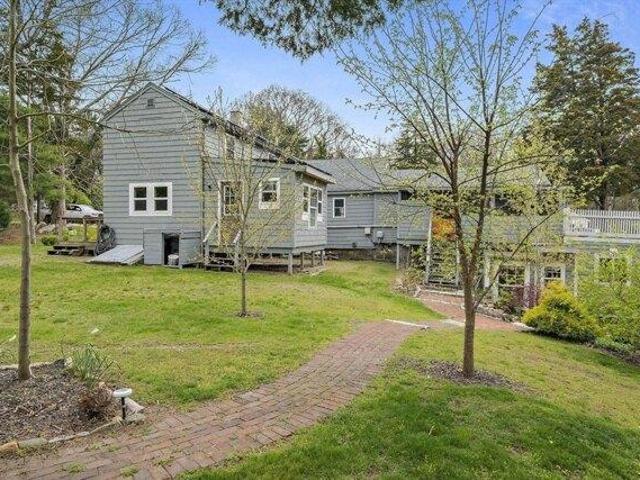 house with 5 bedroom, Kingston MA ES104076031