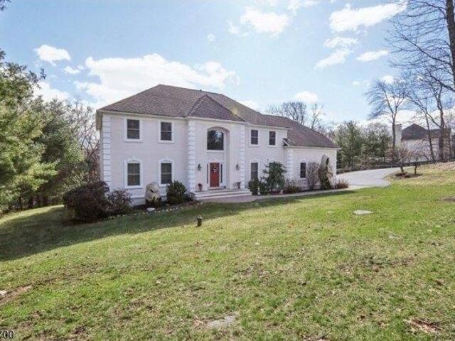 house with 5 bedroom, Kinnelon NJ DLS102312419