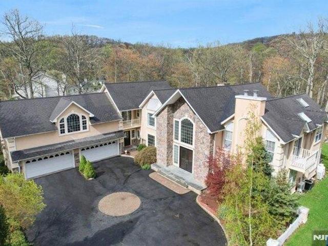 house with 5 bedroom, Kinnelon NJ DS102258524