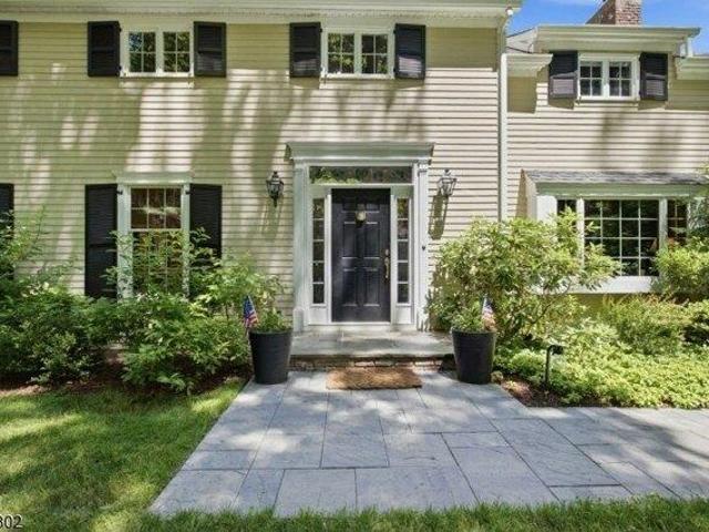 house with 5 bedroom, Kinnelon NJ ES104852443