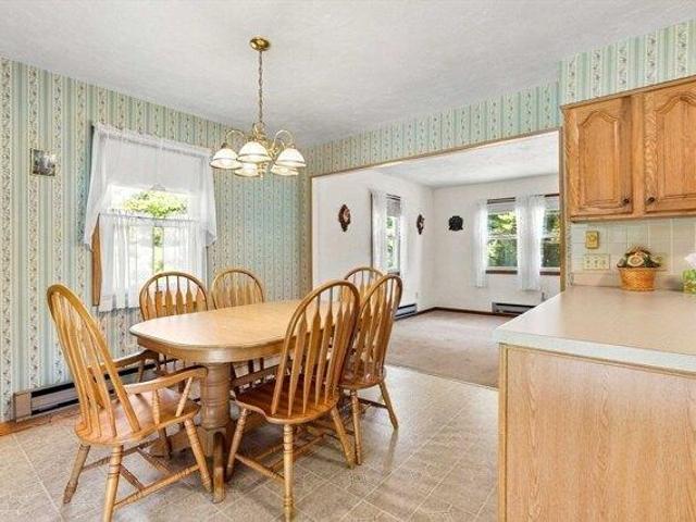 house with 5 bedroom, Lancaster MA ES104849358