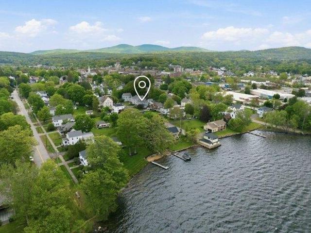 house with 5 bedroom, Laconia NH ES104044021