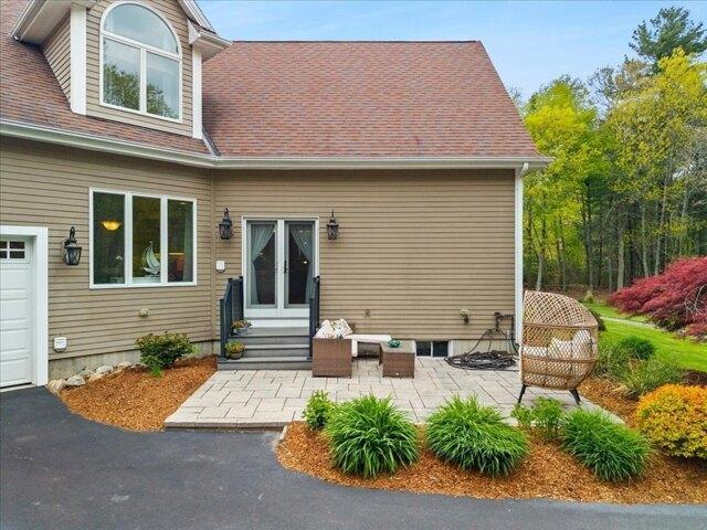 house with 5 bedroom, Lakeville MA ES103163039