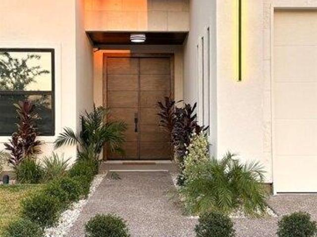 house with 5 bedroom, Laredo TX DLS90870906