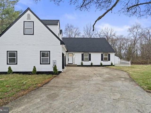 house with 5 bedroom, Laurel Springs NJ DLS101603416