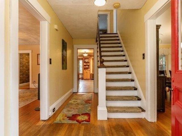 house with 5 bedroom, Leominster MA ES105104835