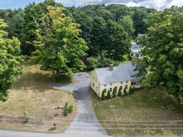 house with 5 bedroom, Leominster MA ES105202690
