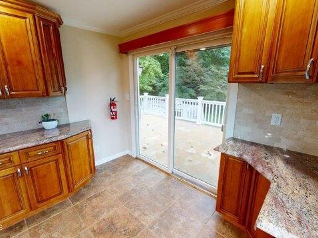 house with 5 bedroom, Leonardo NJ ES105174773