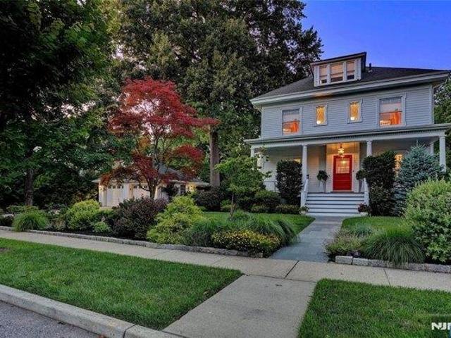 house with 5 bedroom, Leonia NJ DS104234027