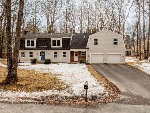 house with 5 bedroom, Lebanon NH DLS102593044