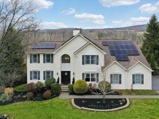 house with 5 bedroom, Lebanon NJ DLS101659553