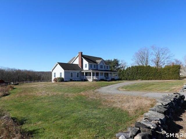 house with 5 bedroom, Lebanon CT DS104116157